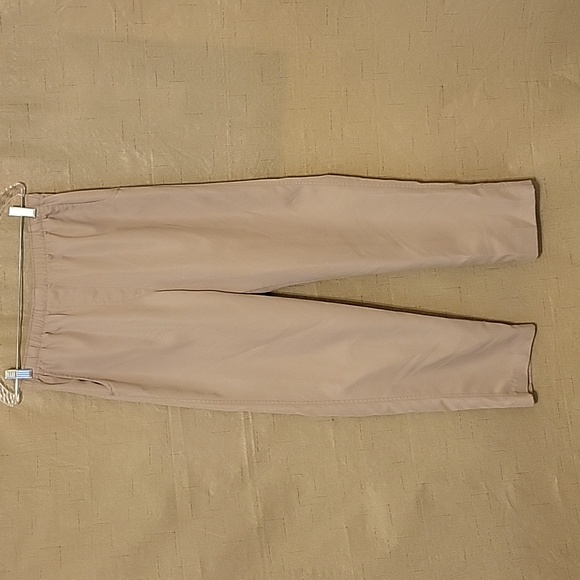 Alia | Pants & Jumpsuits | Alia Pull On Pants | Poshmark